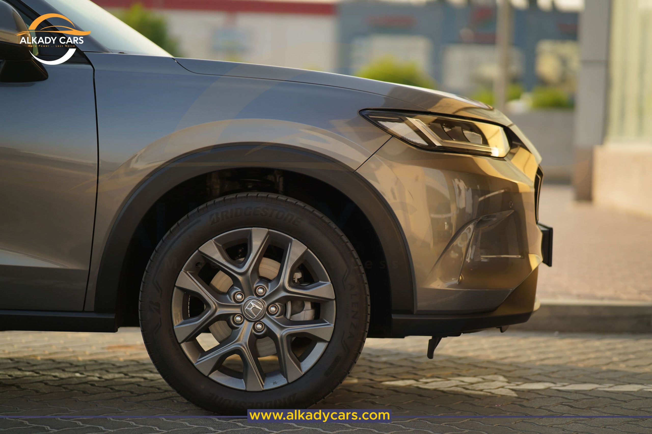 Honda ZR-V 1.5L Turbo LX - 2023 Model with GCC Specs | Elevate Your Drive with DRL