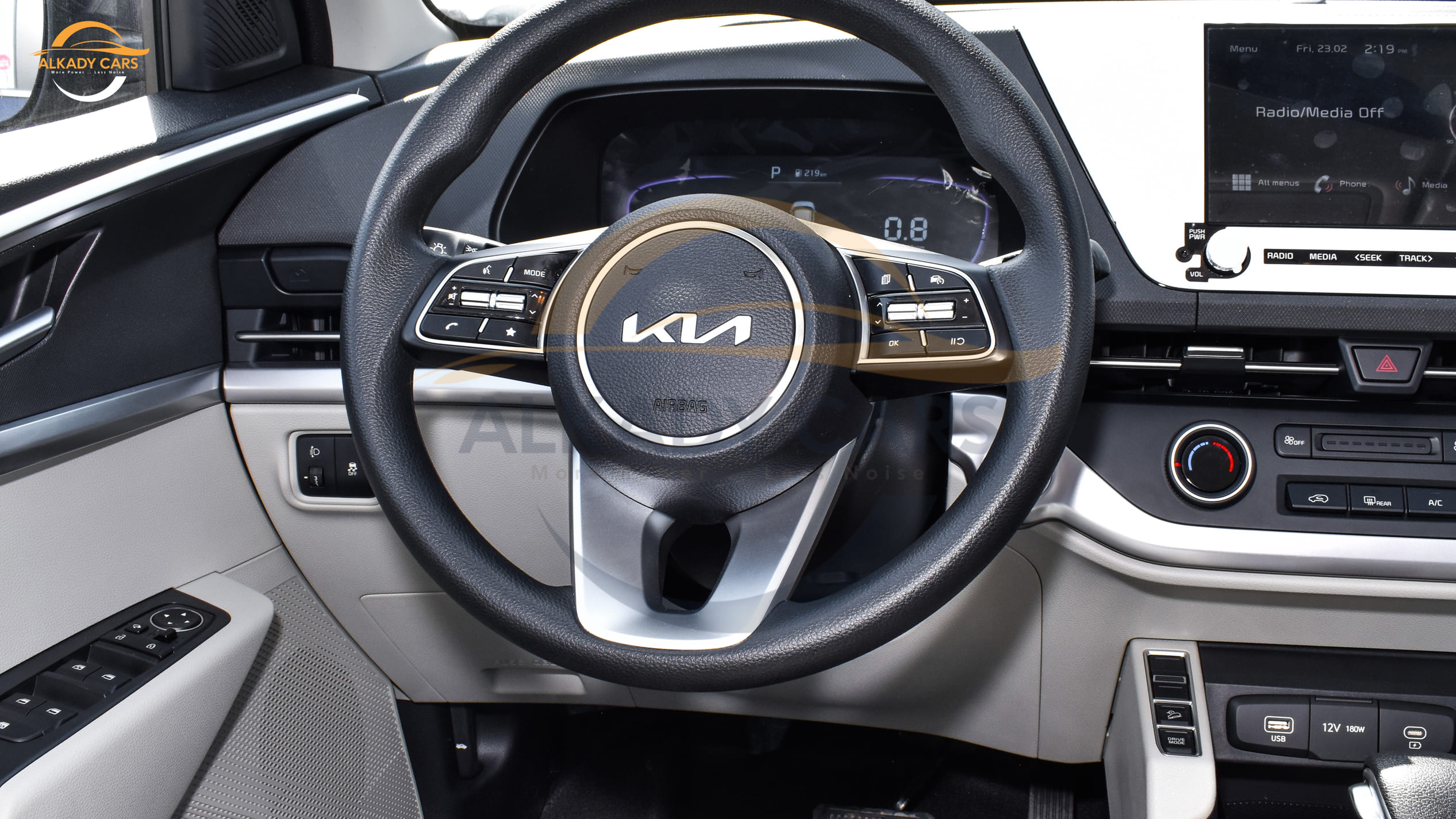 KIA CARENS 1.5L 7-SEATS MODEL 2024 GCC SPECS
