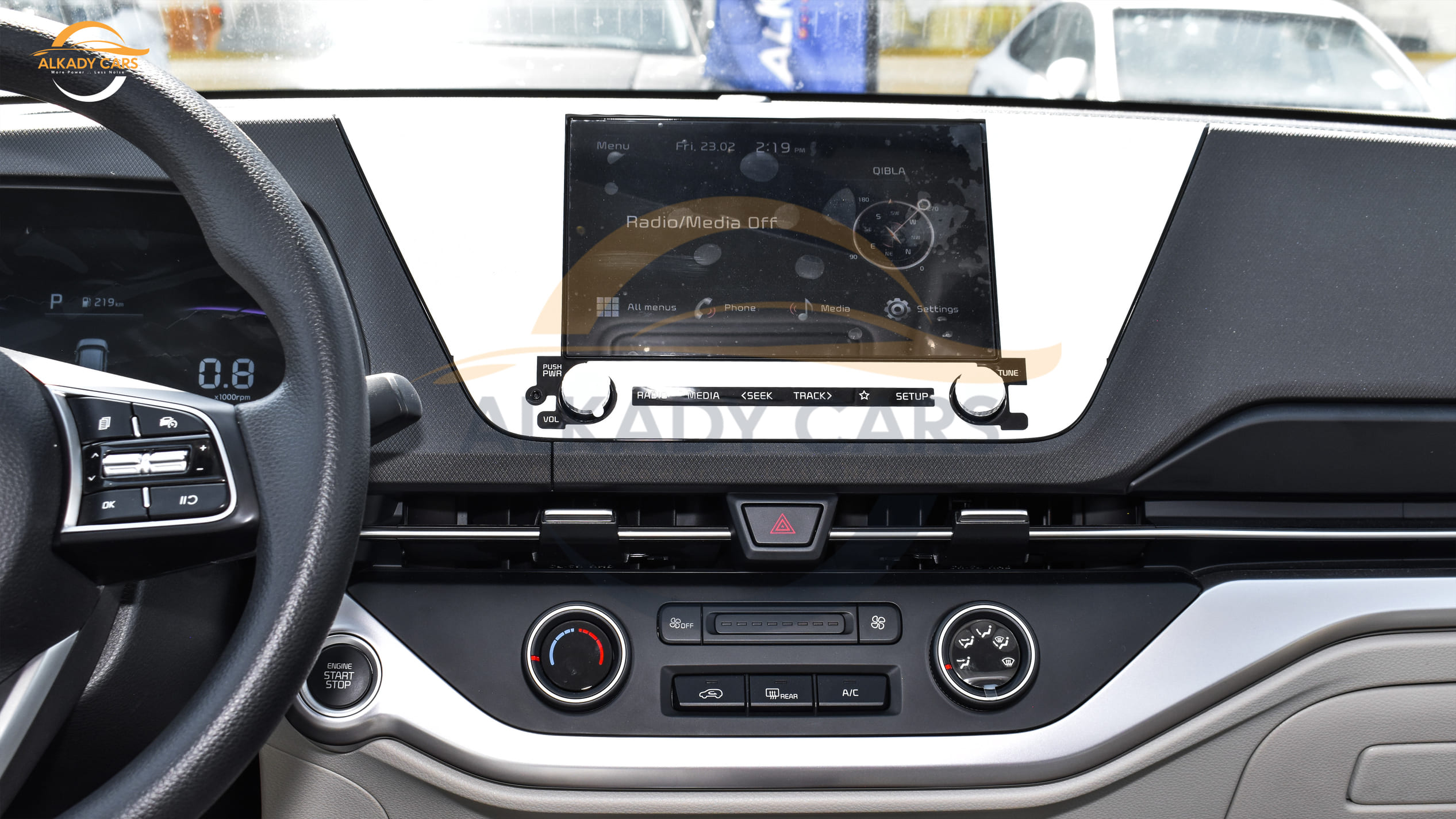KIA CARENS 1.5L 7-SEATS MODEL 2024 GCC SPECS