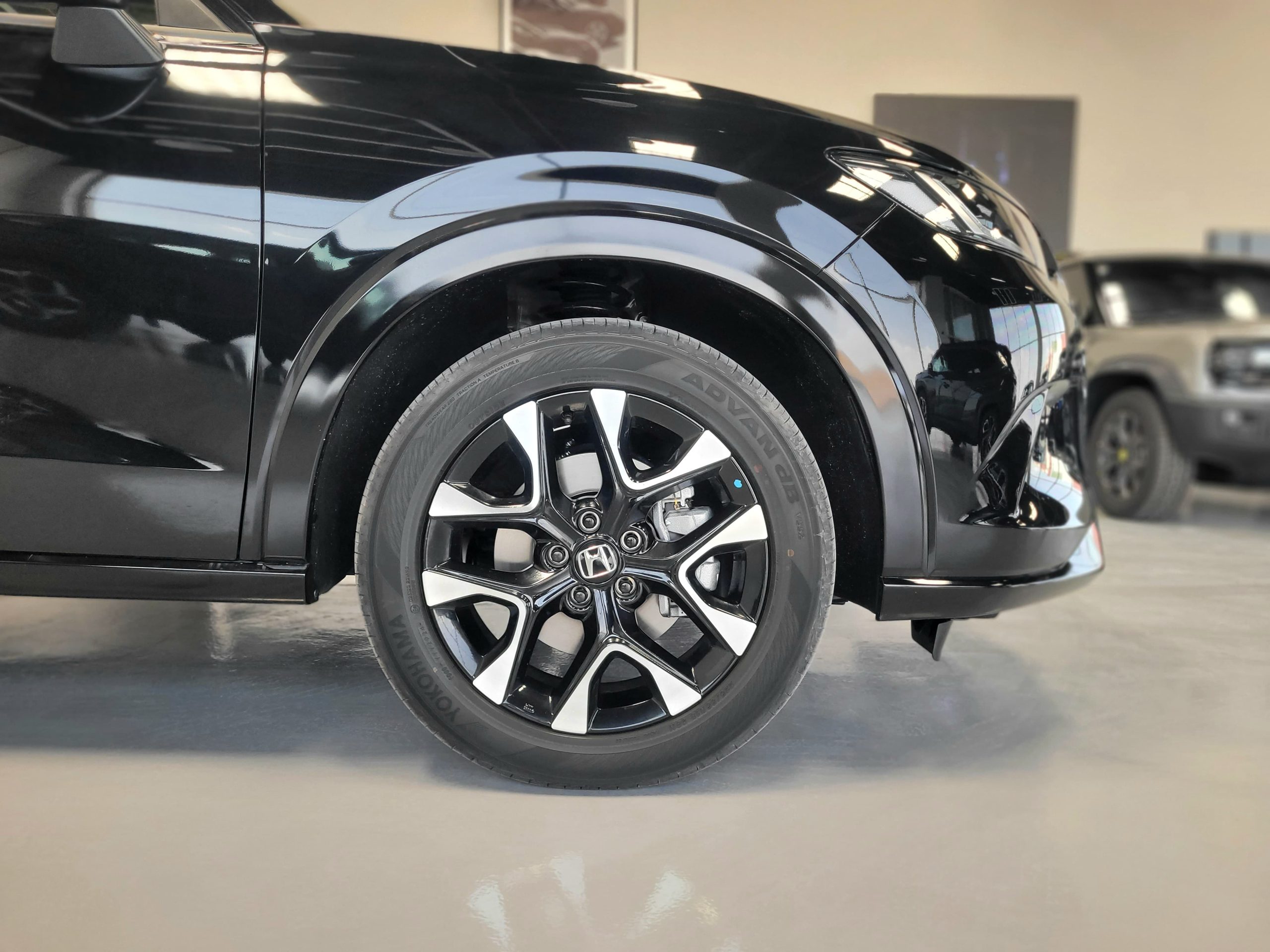 The Honda ZR-V 1.5L Turbo EX - 2023 Model | Unleashing Power, Precision ...