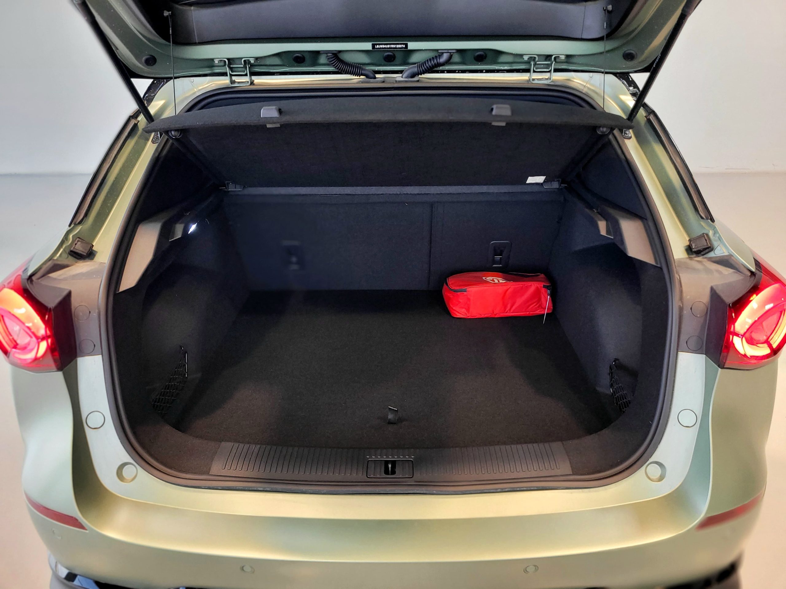 MG ONE 1.5L A/T DELUX 2025 - GREEN COLOR - Alkadycars