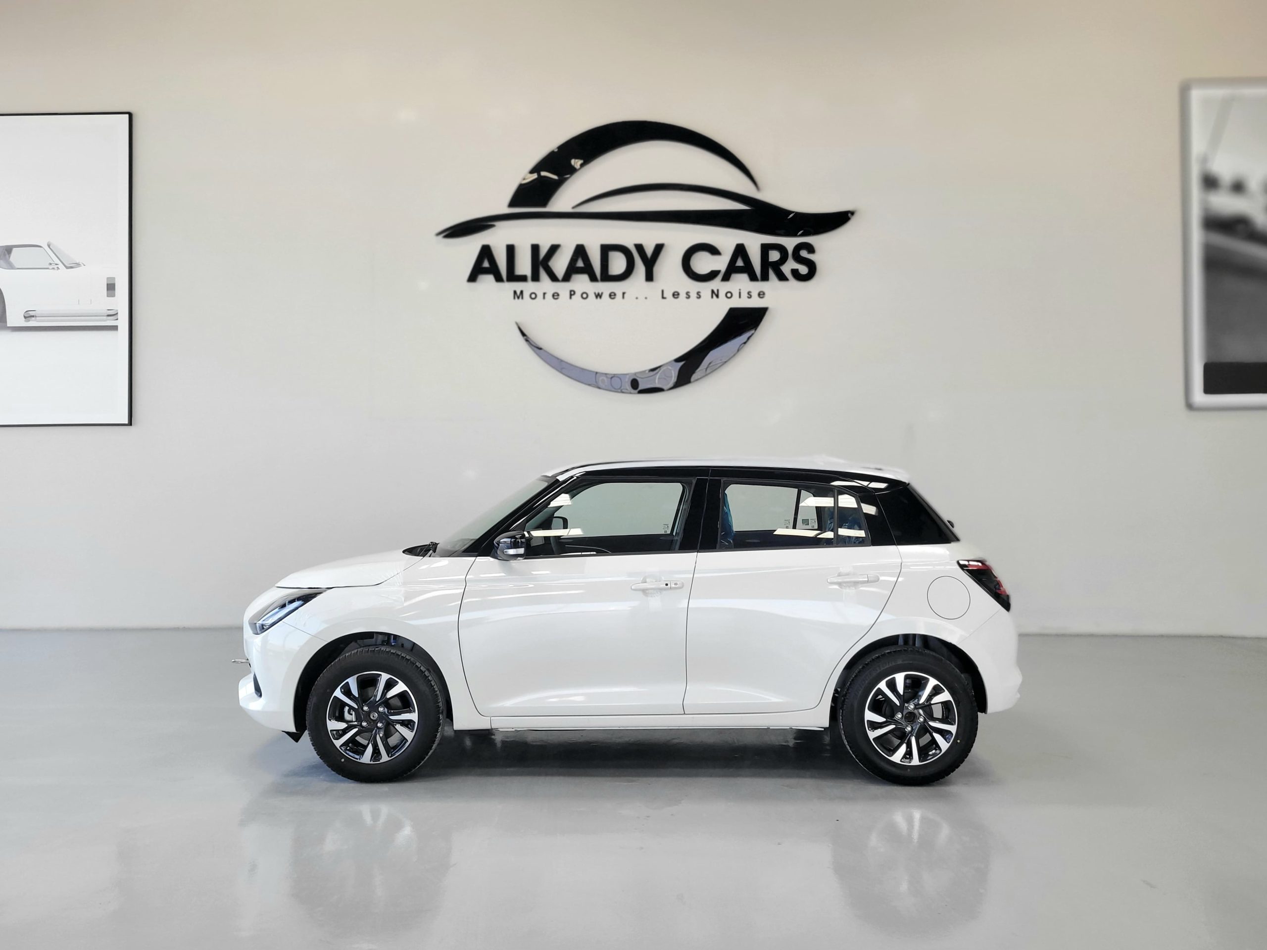 Suzuki Swift GLX 2026 Dual Tone - Alkadycars