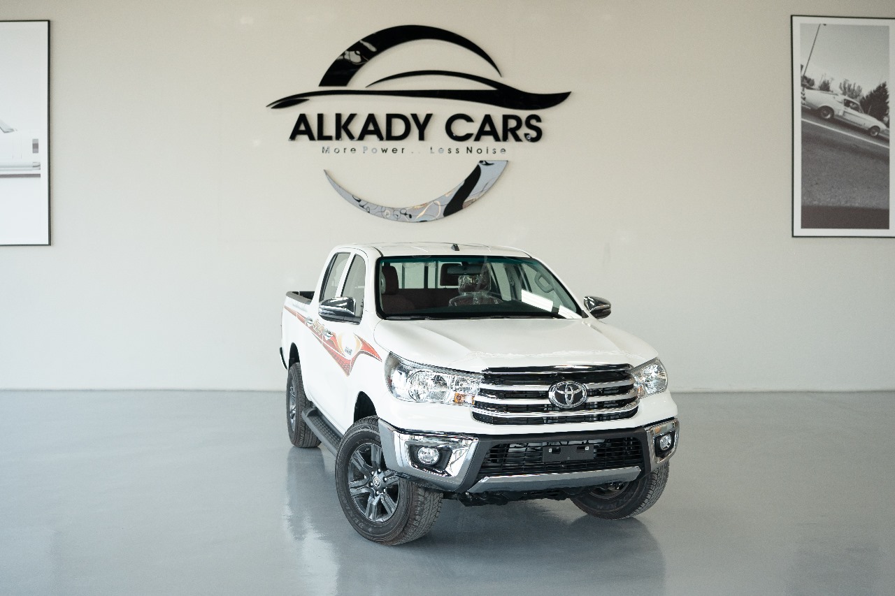 TOYOTA HILUX 2.7 Automatic 4WD 2024 GCC - Alkadycars