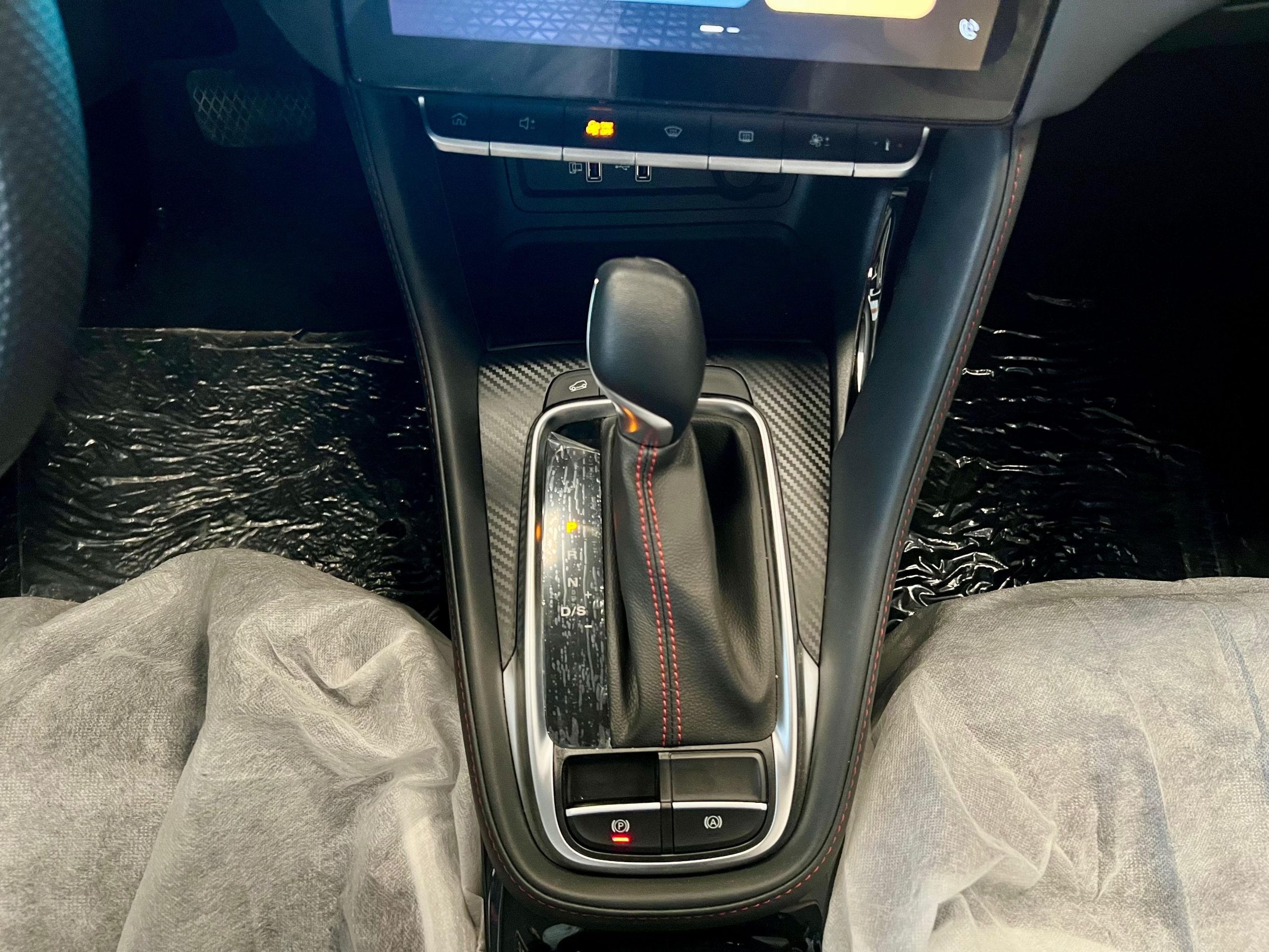 MG ZS 1.5L Comfort 2025 GCC Specs - Alkadycars