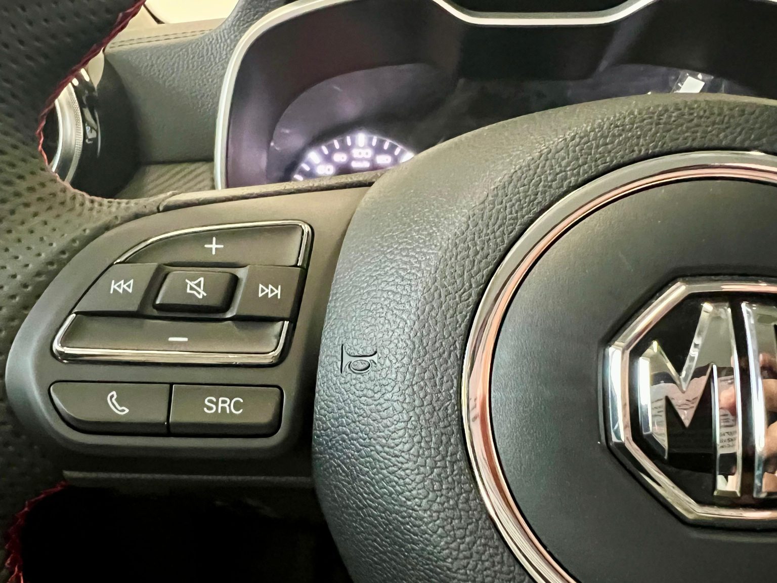 MG ZS 1.5L Comfort 2025 GCC Specs - Alkadycars