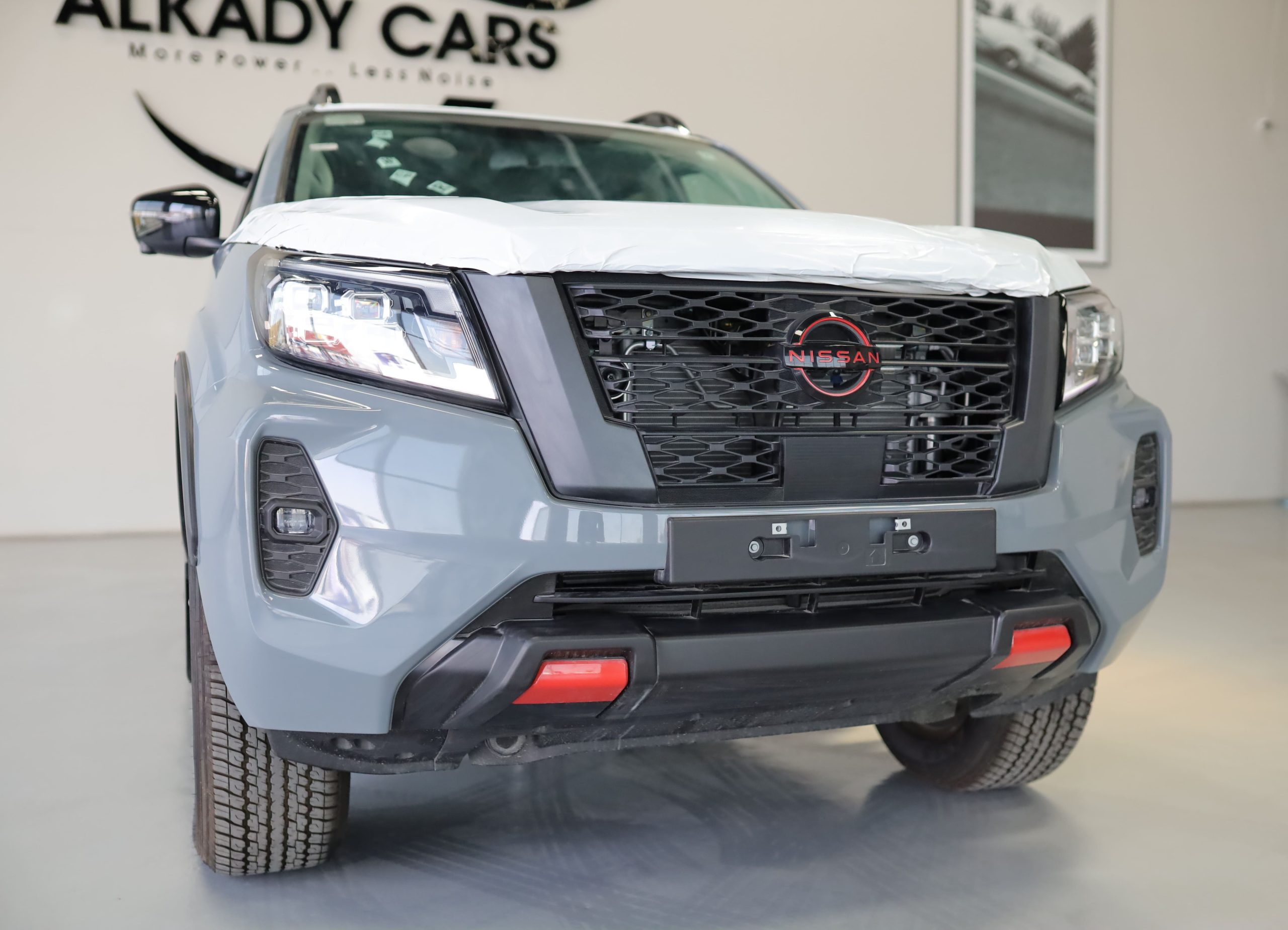 NISSAN NAVARA 2.5 DIESEL PRO4X 4X4 AT 2025 - Alkadycars