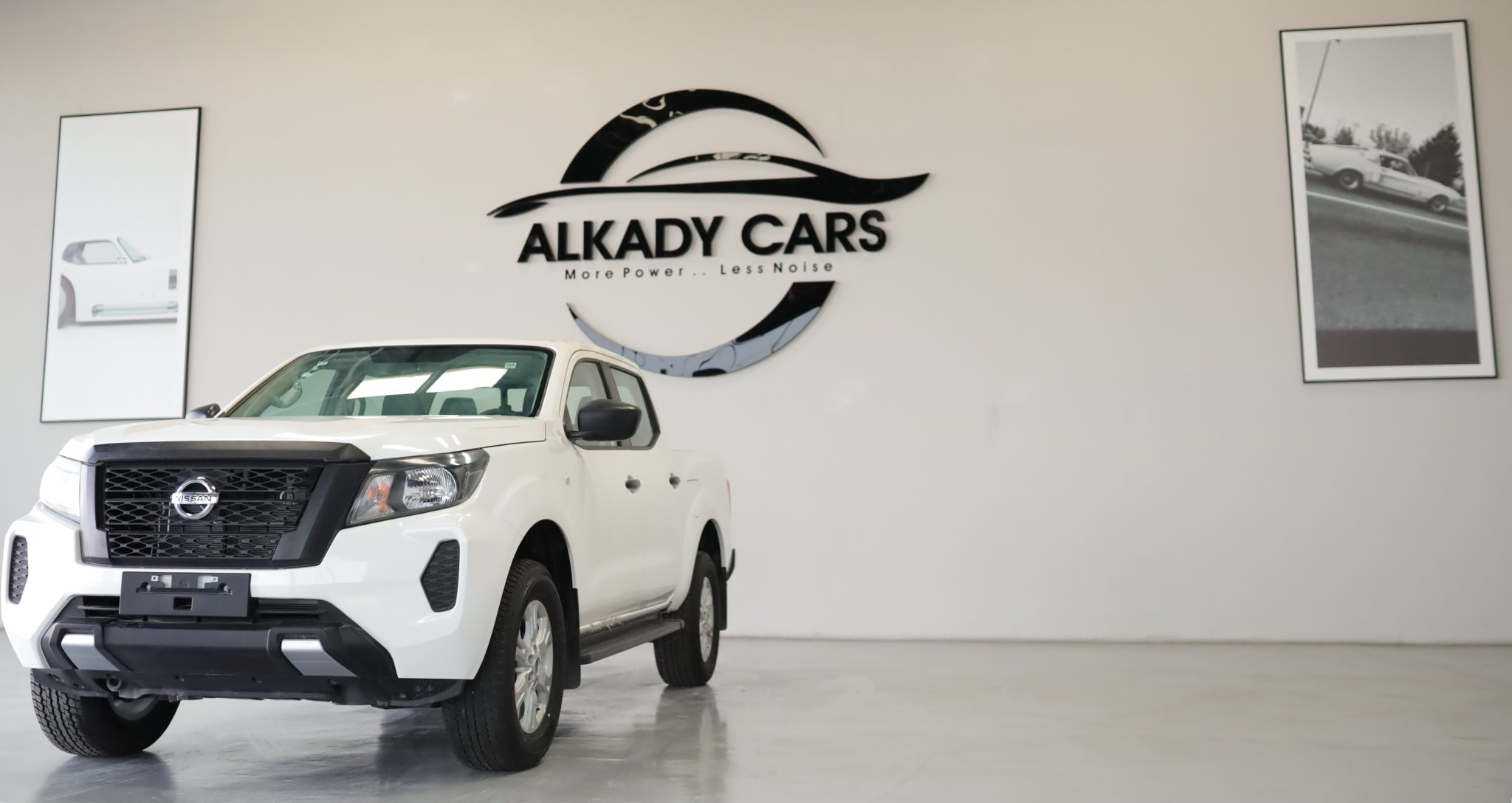 NISSAN NAVARA 2.5 PETROL SE 4X2 MT DC PLUS - Alkadycars