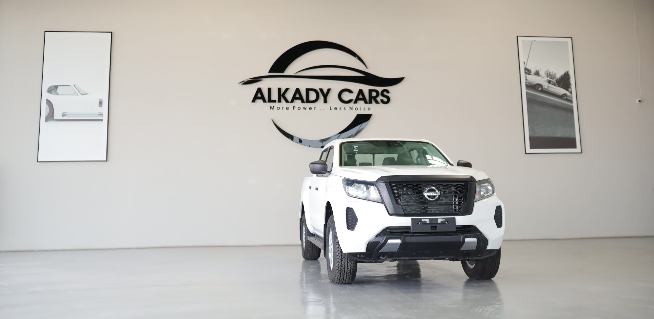 NISSAN NAVARA 2.5 PETROL SE 4X2 MT DC PLUS - Alkadycars