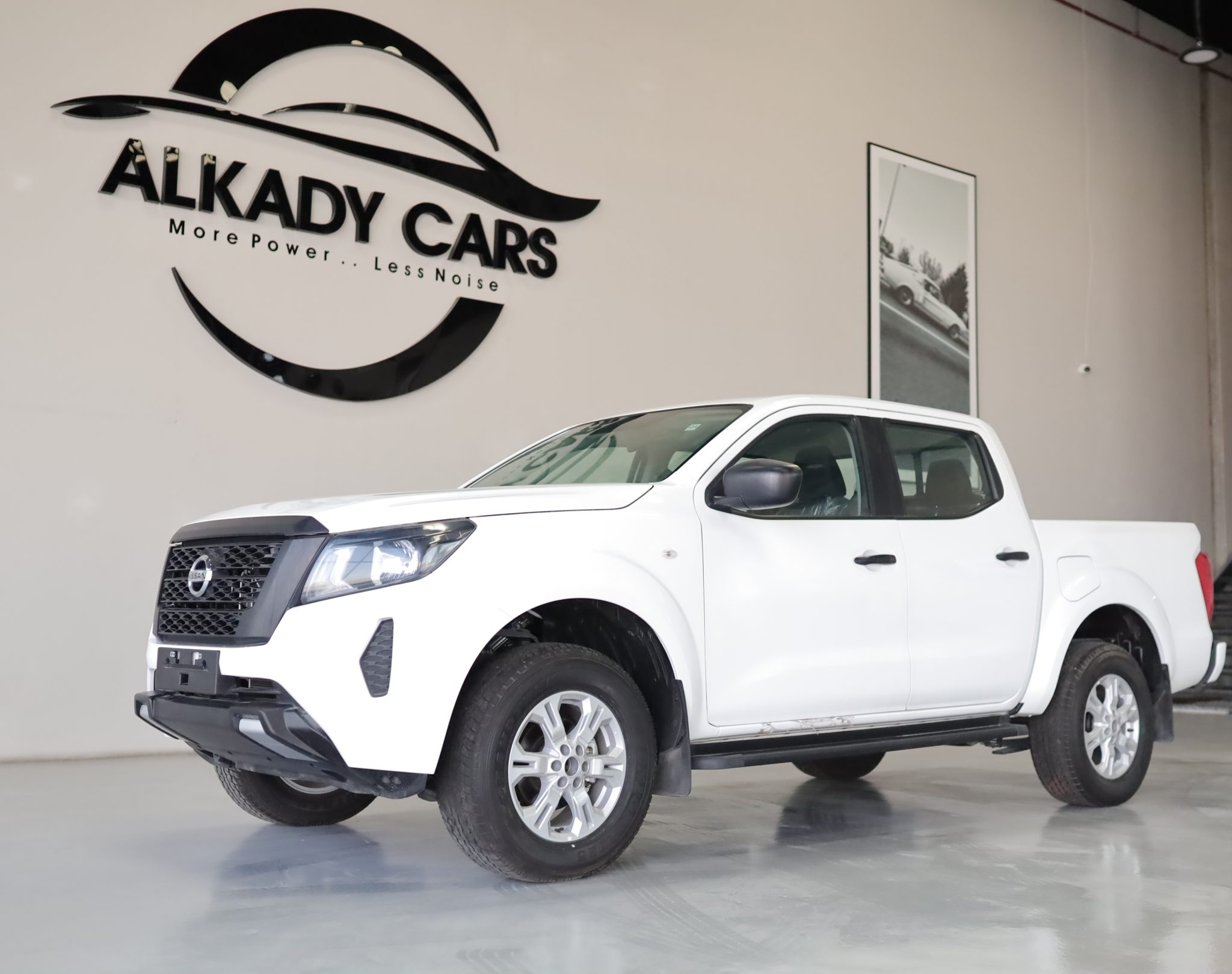 NISSAN NAVARA 2.5 PETROL SE 4X2 MT DC PLUS - Alkadycars