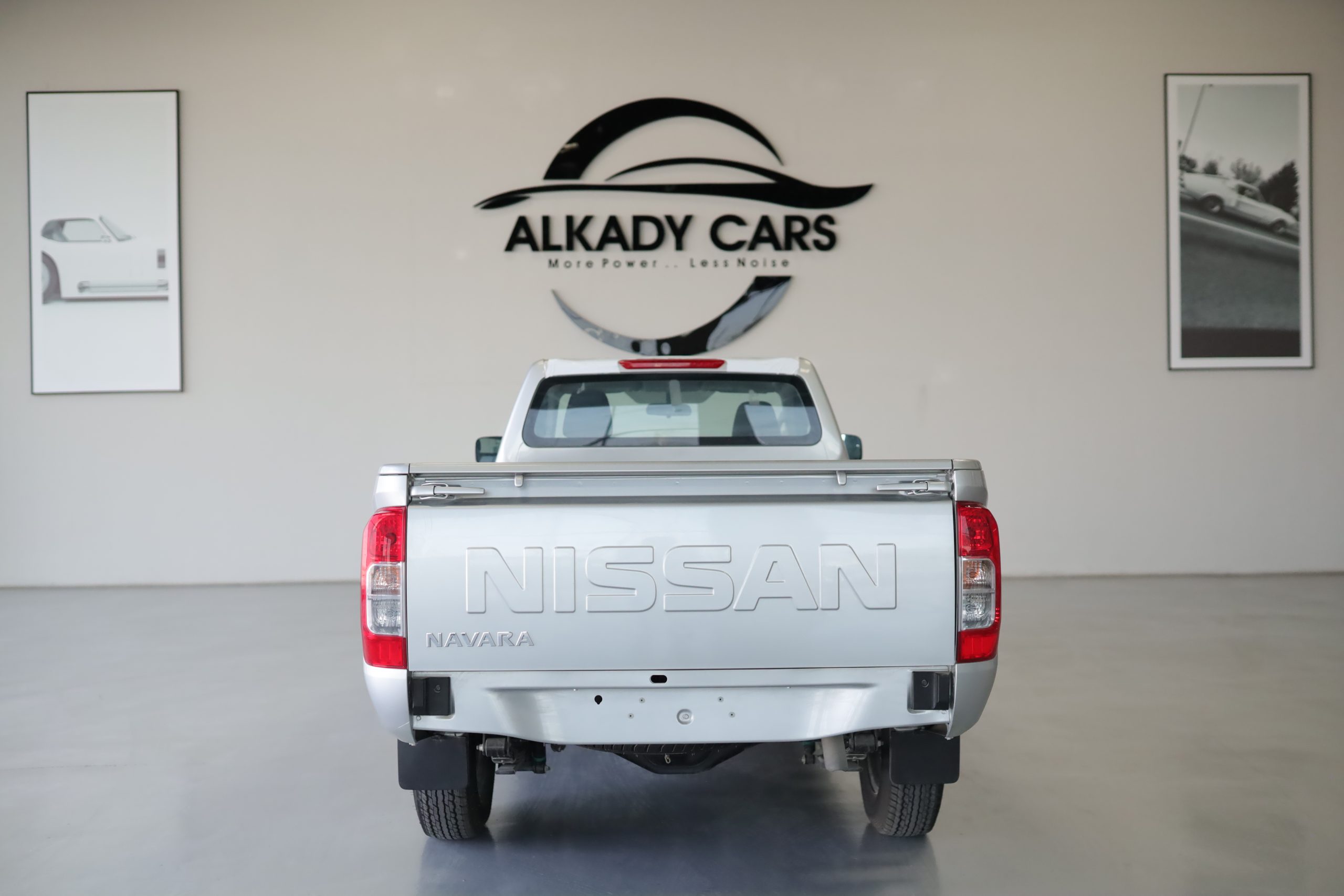 NISSAN NAVARA 2.5 PETROL XE 4X2 MT SC PLUS - Alkadycars