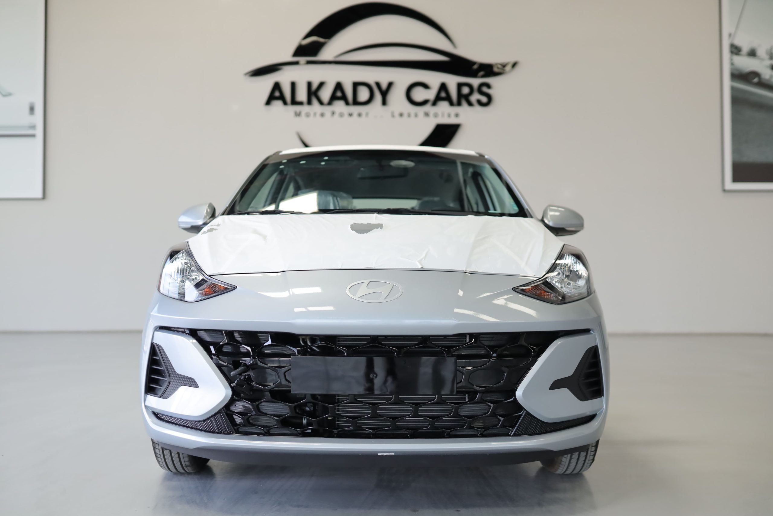 HYUNDAI GRAND i10 MODEL 2026 GCC SPECS