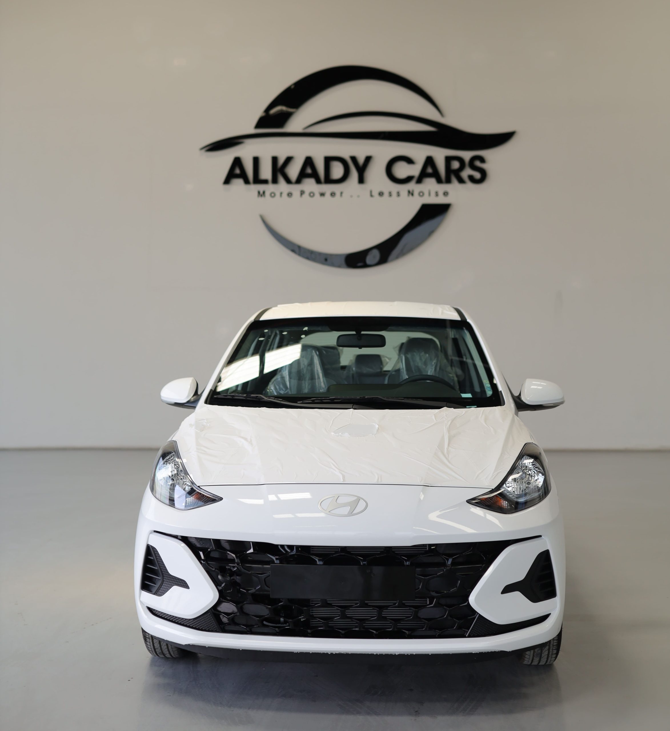 HYUNDAI GRAND i10 MODEL 2026 GCC SPECS
