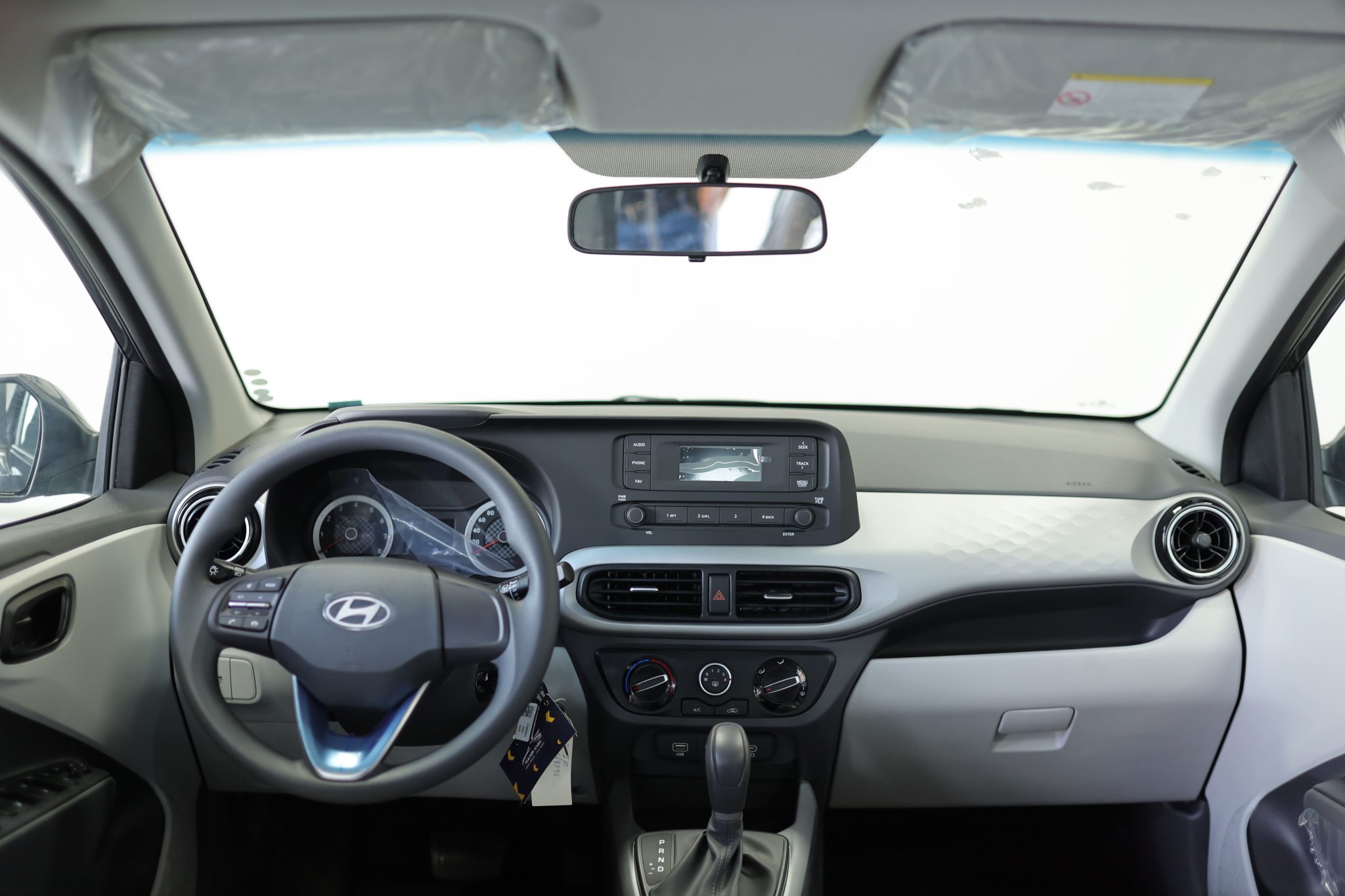 2026 Hyundai Grand i10 1.2L GCC Specs | Elevate Your Drive