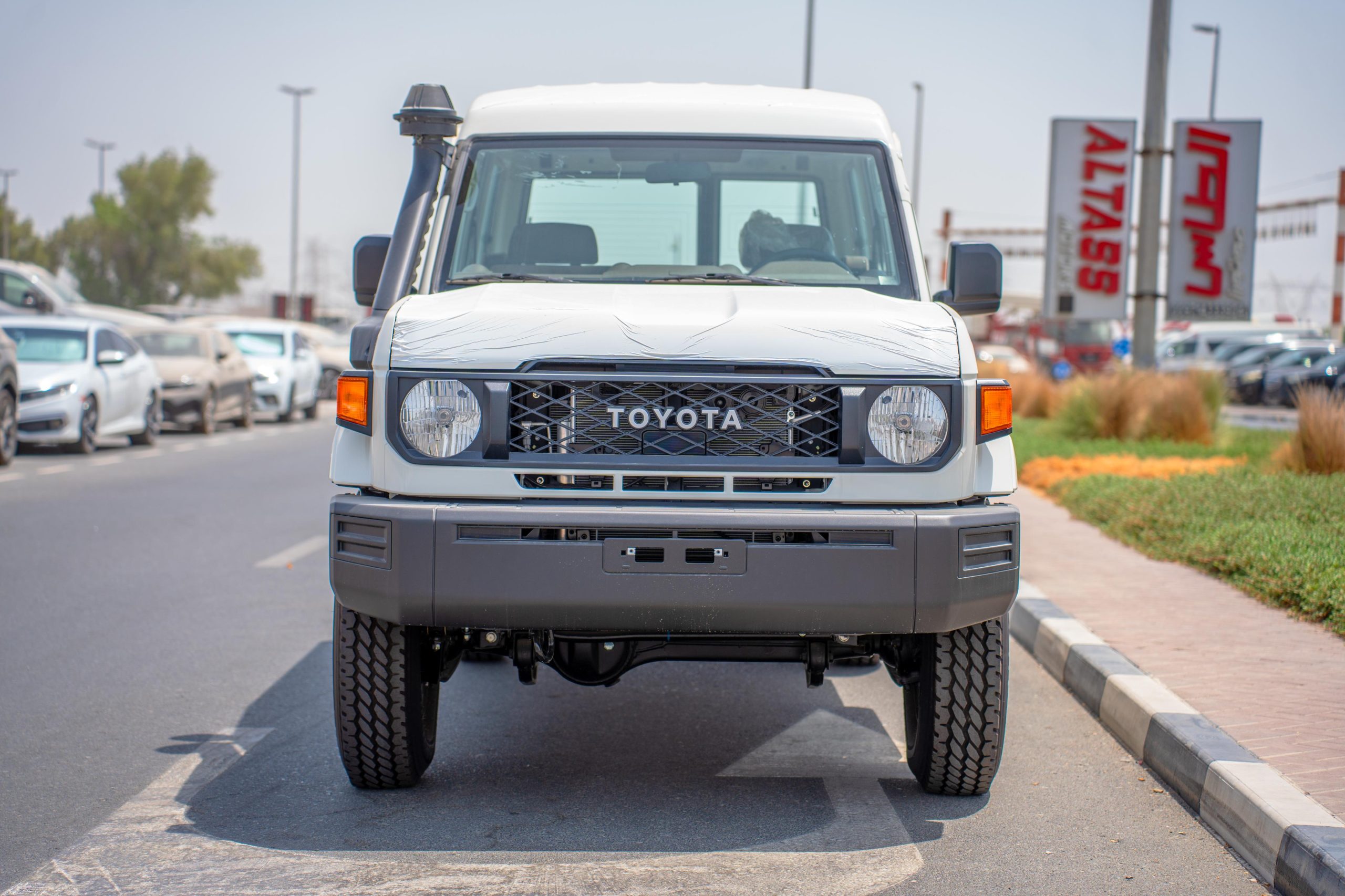 TOYOTA LAND CRUISER 70 LC78 - Alkadycars