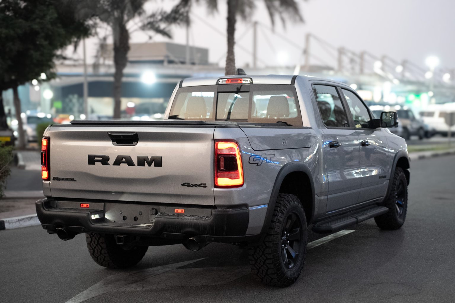 RAM 1500 REBEL CREW CAB 4X4 - Alkadycars