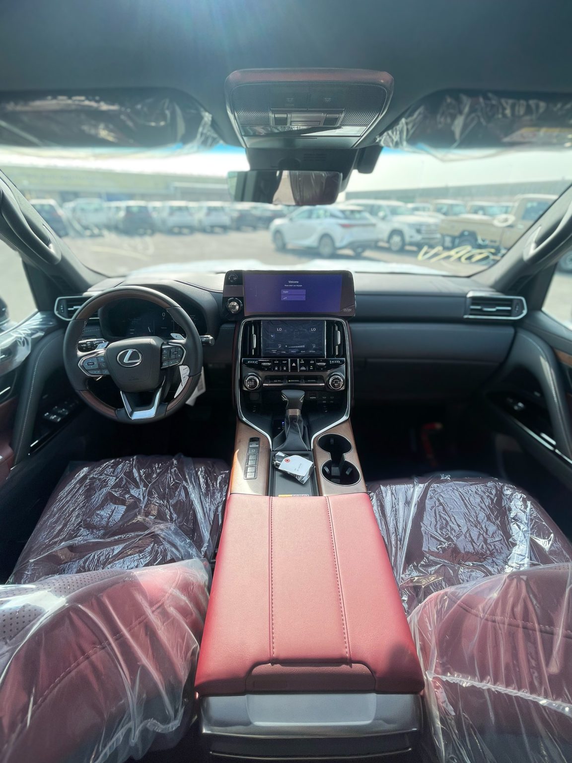 LEXUS LX600 SIGNATURE 2025 | 3.5L | ZERO KM | GCC | FULL OPTIONS ...